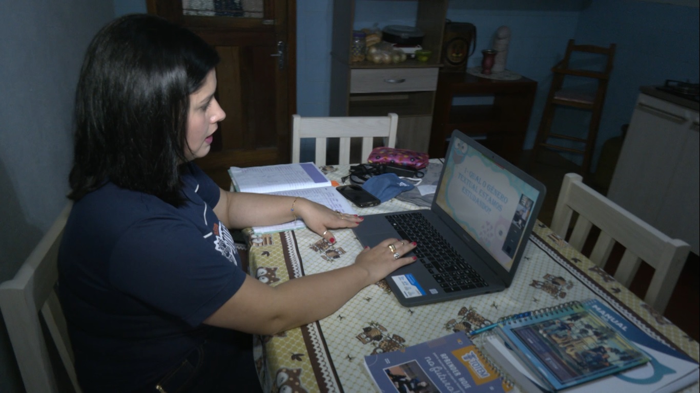 Professores se reinventam na arte de ensinar - Rede Novo Tempo de ...